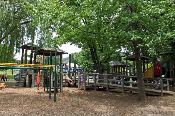 Fairies, friends, playgrounds and family fun in Bright